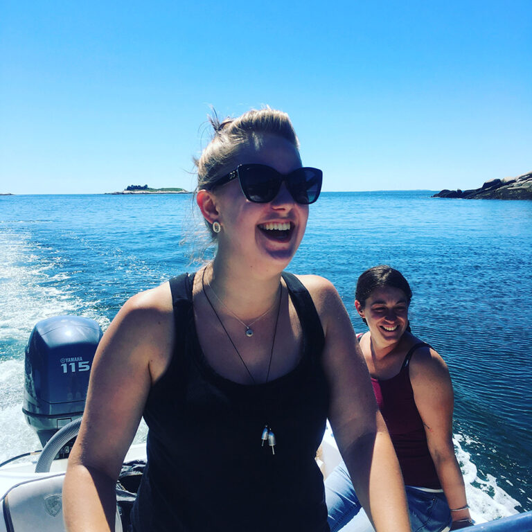 About the Artist - Natalie Reed Designs